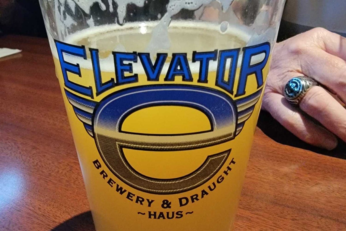 Elevator Brewery & Draught Haus - 161 N High St, Columbus