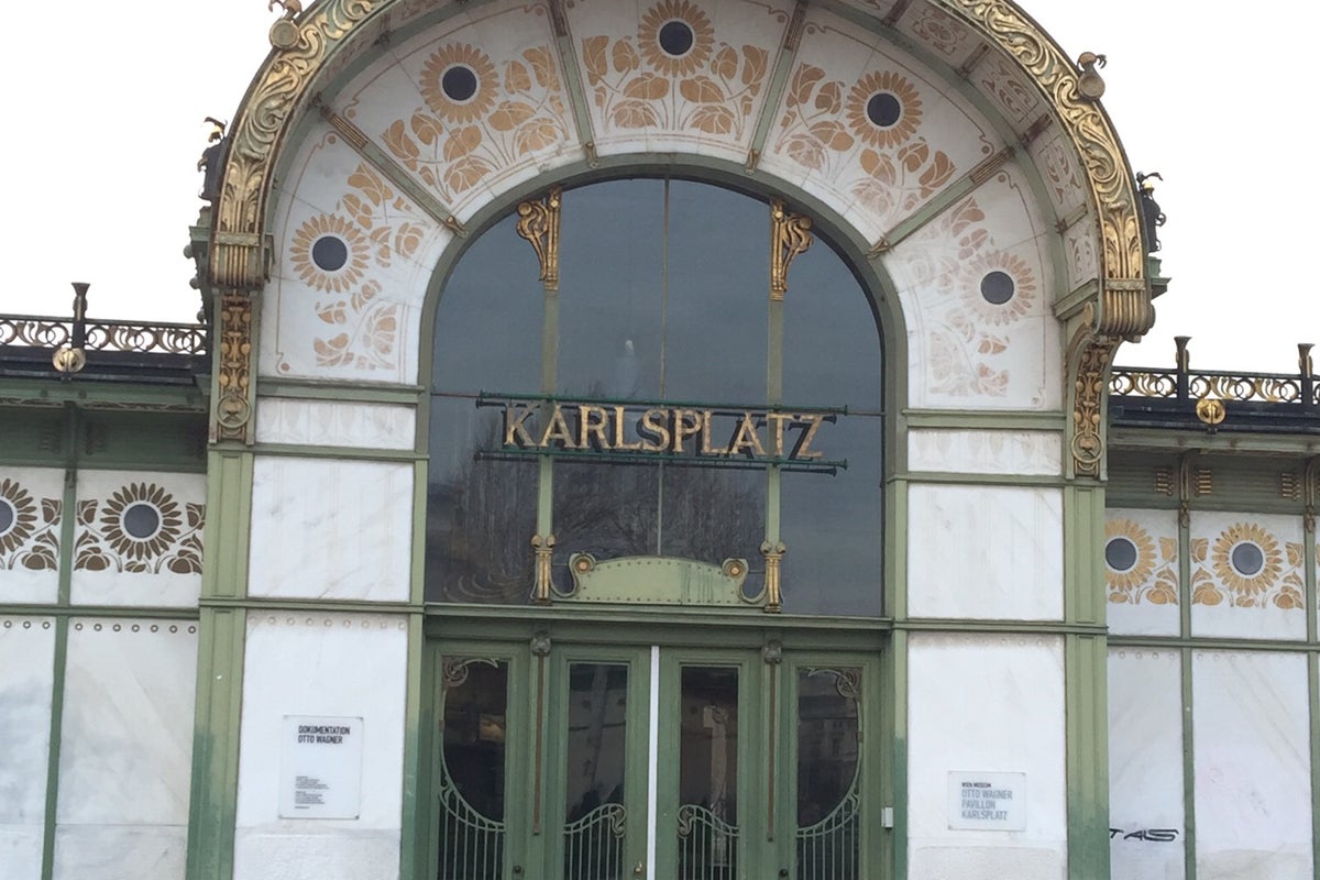 U Karlsplatz - Karlsplatz, Wien