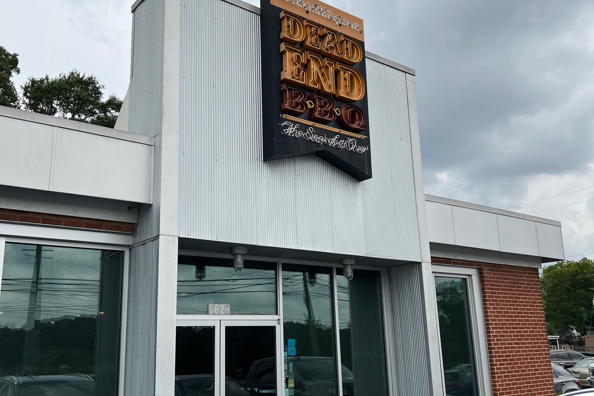 Dead End BBQ - 3621 Sutherland Ave, Knoxville