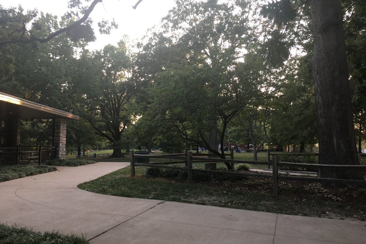 Kirkwood Park - 111 S Geyer Rd, Kirkwood