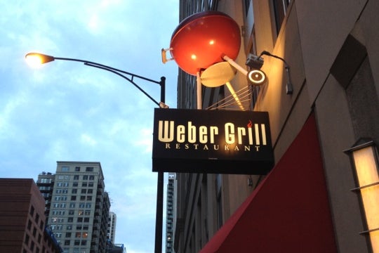 Weber Grill Restaurant - 539 N State St, Chicago