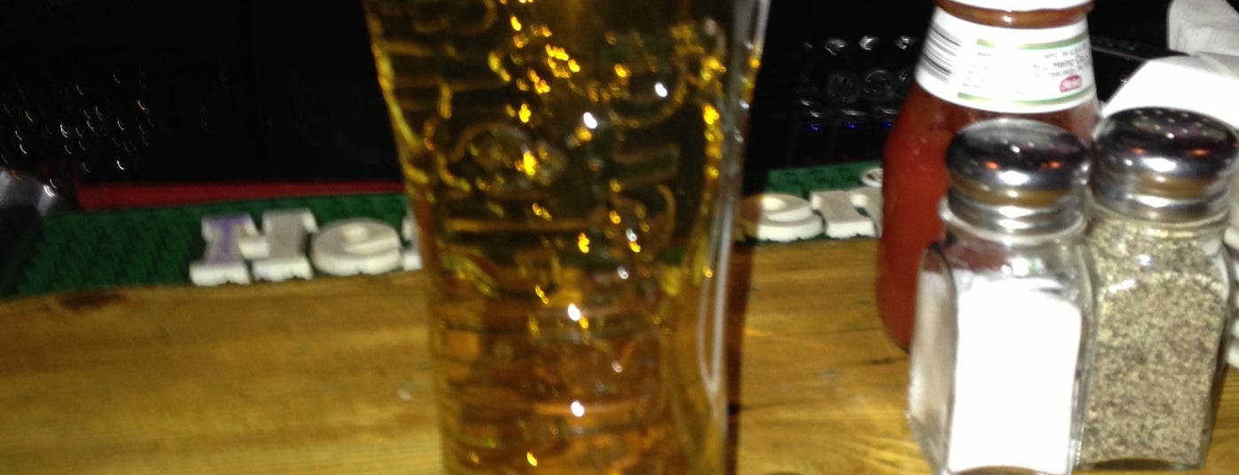 The 15 Best Places for Bar Food in Boston