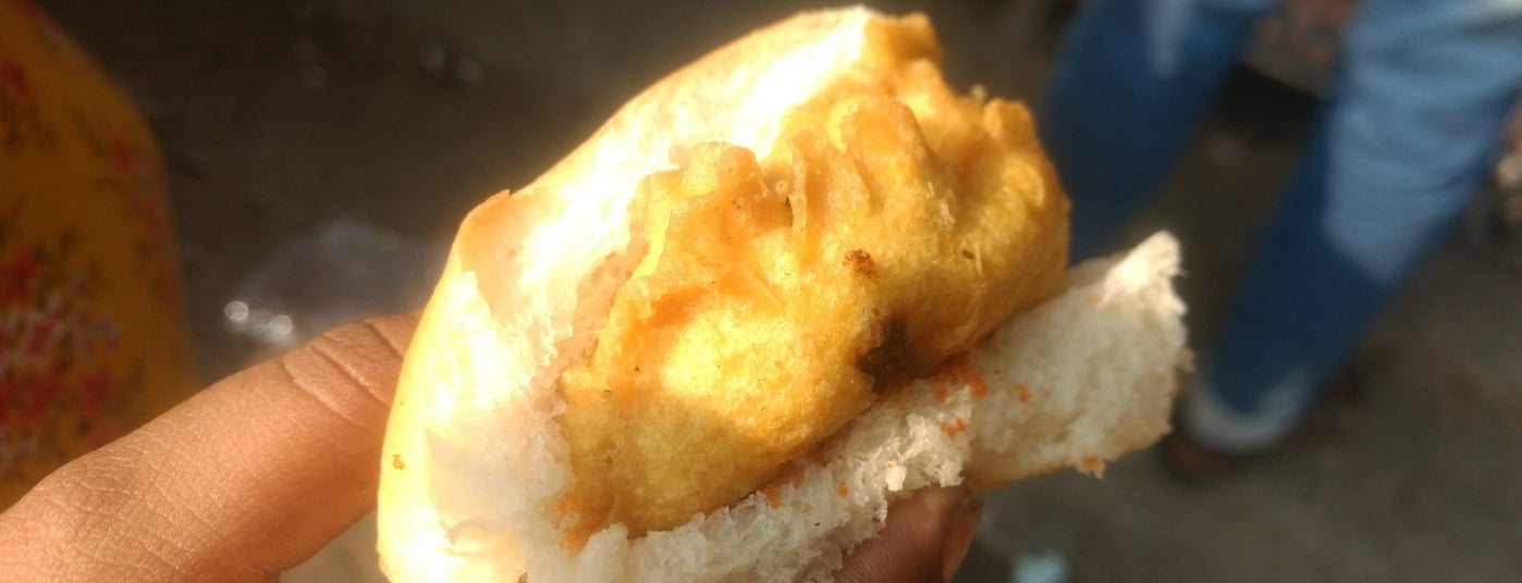 The 15 Best Places for Samosas in Mumbai