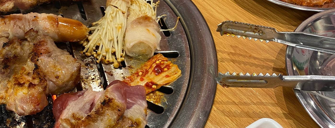 ช่างกุญแจหนามแดง ใกล้ฉัน 087-139-8088