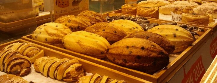 Top picks for Bakeries in Medan