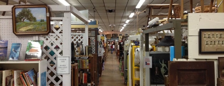 The 15 Best Places for Malls in Austin