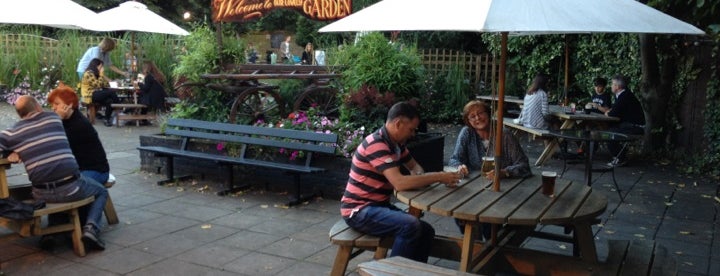 The 15 Best Places for Cider in London