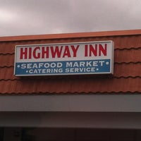 Highway Inn - 94-226 Leoku St