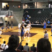 Ellis Davis Fieldhouse - Southwest Dallas - 3 tips from 279 visitors