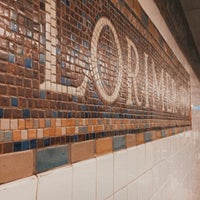 MTA Subway - Lorimer St (L) - Metro Station in East Williamsburg
