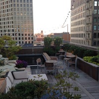 Zen On 7 Rooftop Bar - Juneau Town - 411 E Mason St Fl 7