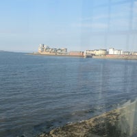 Old Chain Pier - Pub in Trinity