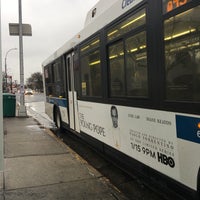 MTA Bus & NICE Bus - Q1/Q43/Q43LTD/X68/N22/N22A/N26 @ Hillside Avenue ...