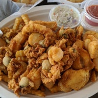 Cape Pier Chowder House - 13 tips from 557 visitors