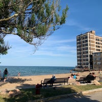 Albion Beach - Rogers Park - 6 tips from 167 visitors