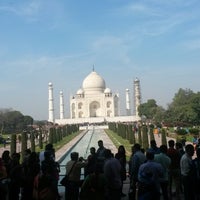 Nizamuddin East - Neighborhood in Nizamuddin
