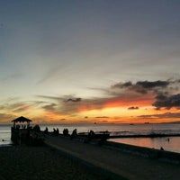 Kapahulu Groin - Diamond Head - Kapahulu - St. Louis - 0 tips