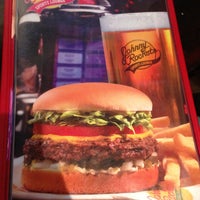 Johnny Rockets - Universal City - 1000 Universal Studios Blvd
