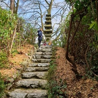 Compton Acres - 9 tips from 207 visitors