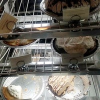 A La Mode Pies - Phinney Ridge - 5821 Phinney Ave N