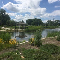 Prairie Walk Pond in Lisle IL - Park in Lisle