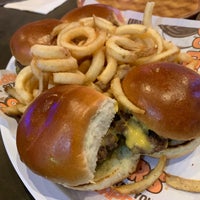 Hooters - Fresh Meadows - 61-09 190th St