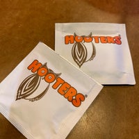 Hooters - Fresh Meadows - 61-09 190th St