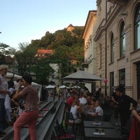 Dvorni bar - 55 tips