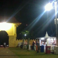 Kotte Raja Maha Viharaya - Temple