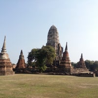 วัดราชบูรณะ (Wat Ratcha Burana) - Buddhist Temple