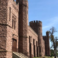 Connecticut Street Armory - Structure in Buffalo