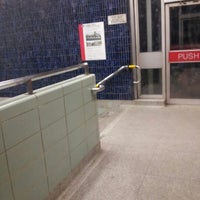 Dufferin Subway Station - 6 tips