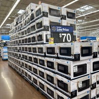 Walmart Supercenter - Lakewood, WA