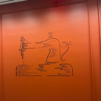 Amazon - JFK27 - Hank - Office in New York