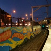 Indooroopilly Railway Station - Train Station in Indooroopilly