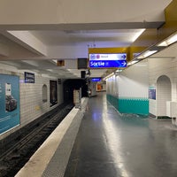 Métro Strasbourg—Saint-Denis [4,8,9] - Metro Station in Paris