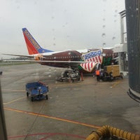 Gate B15 - 1 tip from 1038 visitors