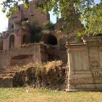 Porta Magica - Esquilino - Piazza Vittorio Emanuele II