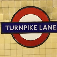 Turnpike Lane London Underground Station - Metro Station in Harringay