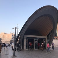 Baniyas Square Metro Station - Metro Station in Dubai