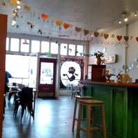 Oui Presse - Café in Portland