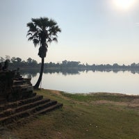 Sras Srang - Lake