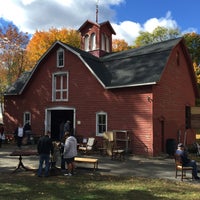 Brookfield Center, CT - Neighborhood