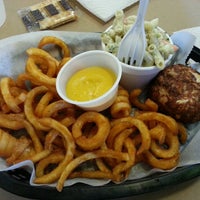 L.P. Steamers - Seafood Restaurant in Locust Point