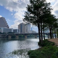 Ann & Roy Butler Trail - Hiking Trail in Downtown Austin