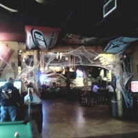 Rock Rest Lodge - Bar in Golden