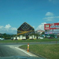 Roundabout Sigah - Road