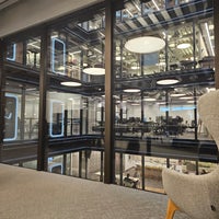 Amazon (LHR16) - Hackney - London, Greater London