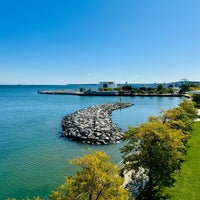 Milwaukee Lakefront - Waterfront in Lake Park