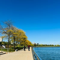 Milwaukee Lakefront - Waterfront in Lake Park
